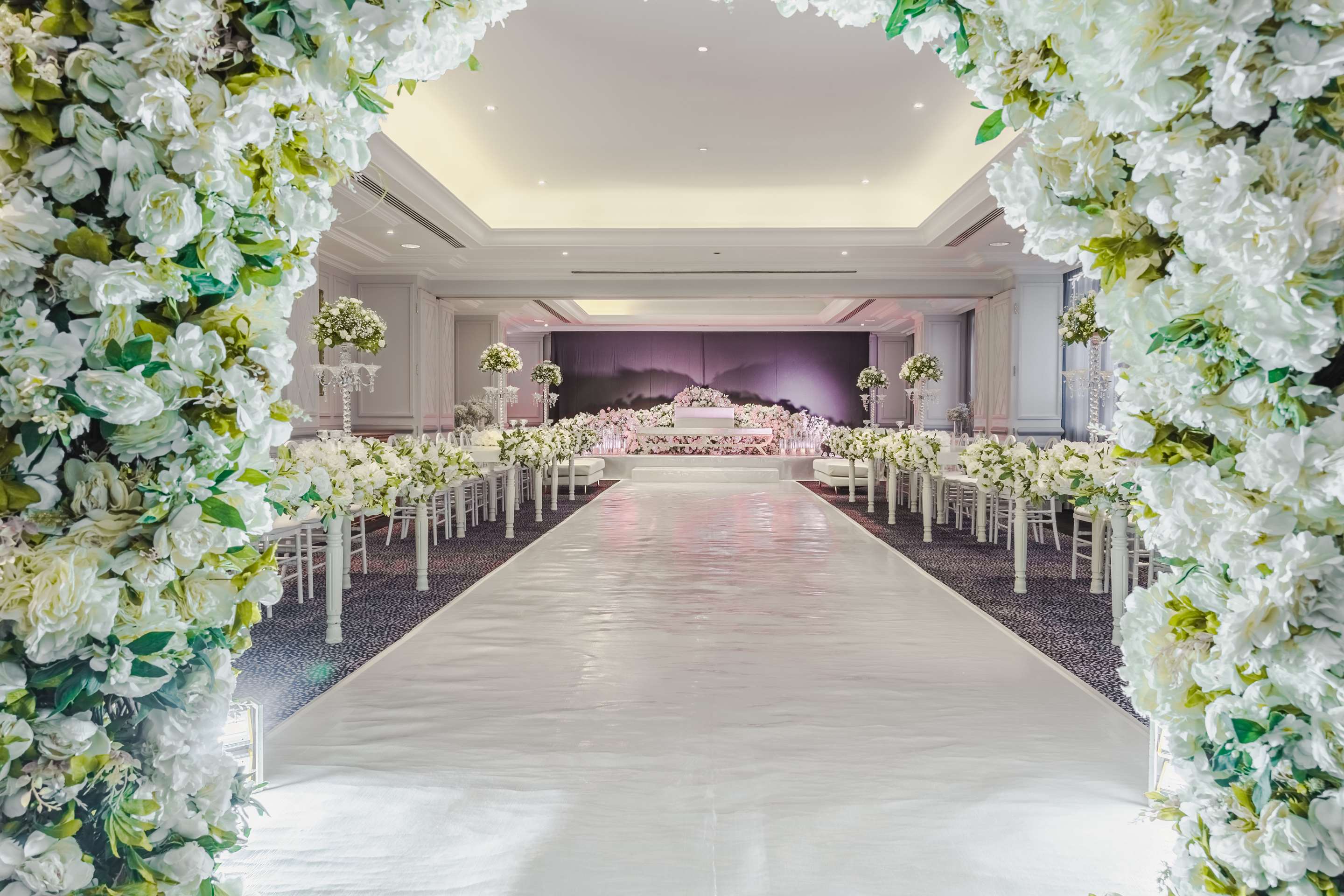 Beautiful weddings in Oman's capital | Radisson Blu Hotel, Muscat