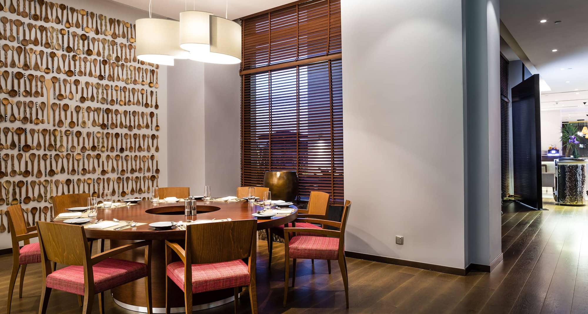 Book for Breakfast, Lunch, Dinner or Brunch in Nairobi | Radisson Blu