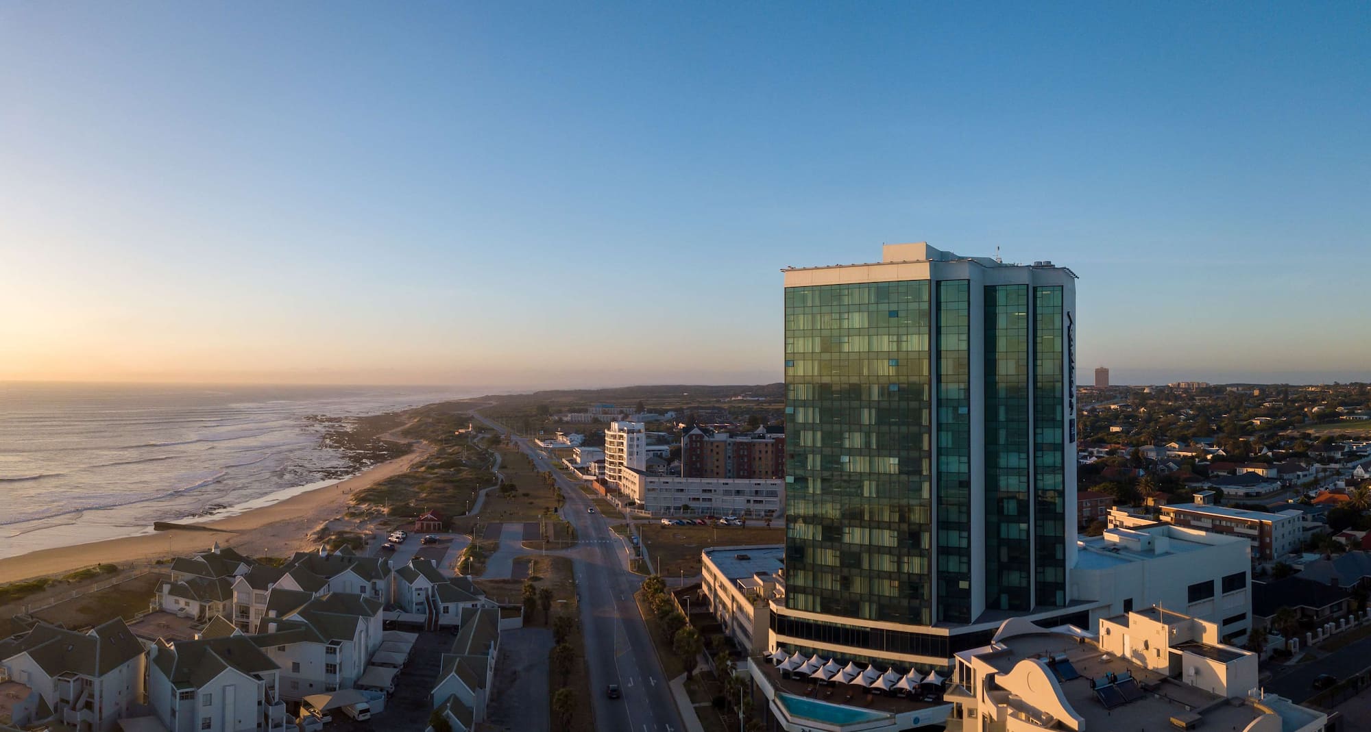 Port Elizabeth accommodation - Hotel Rooms at Radisson Blu Hotel, Port ...