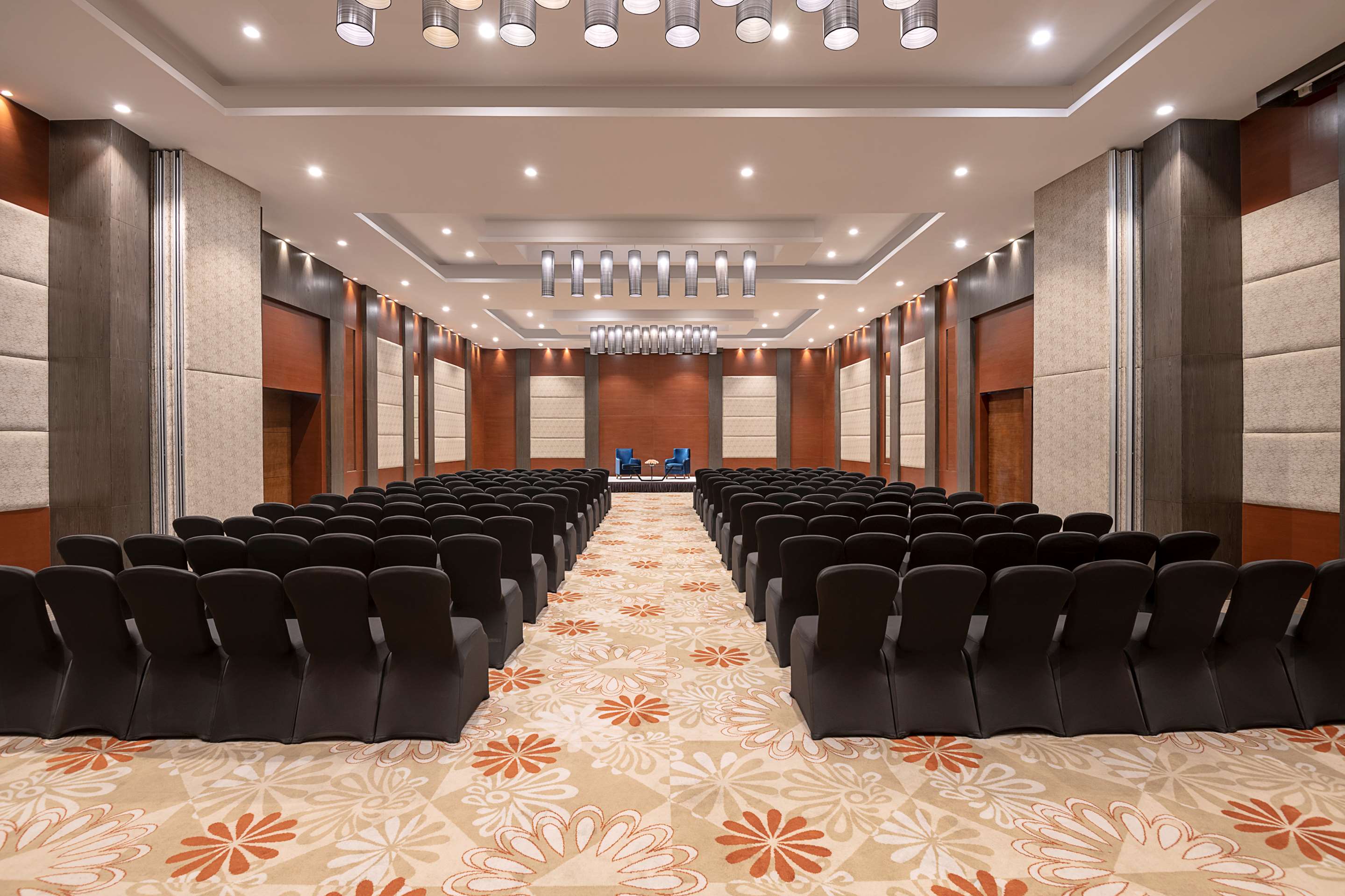 Book Radisson Blu Meeting Rooms in Hinjawadi | Radisson Hotels