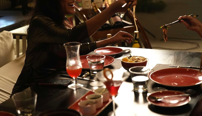 The Dragonfly Kitchen & Bar | Radisson Blu Pune Hinjawadi