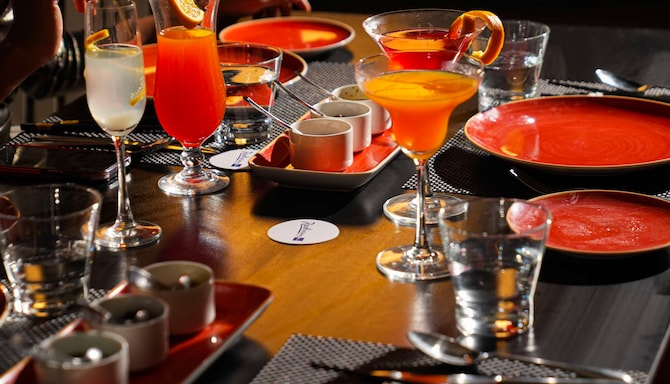 The Dragonfly Kitchen & Bar | Radisson Blu Pune Hinjawadi