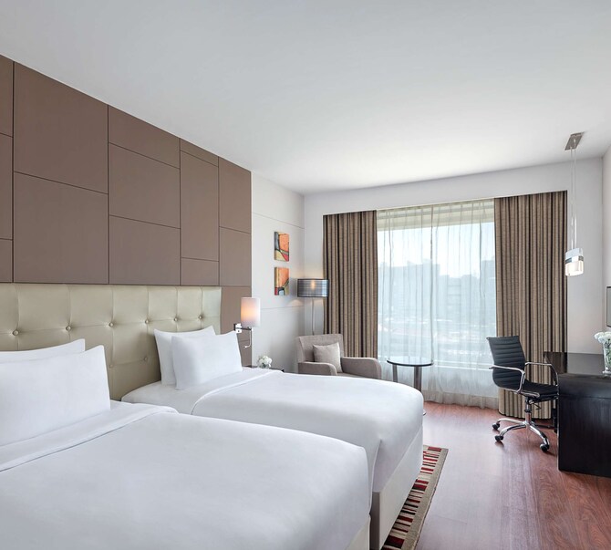 Find Radisson Blu Hotel Rooms in Hinjawadi | Radisson Hotels