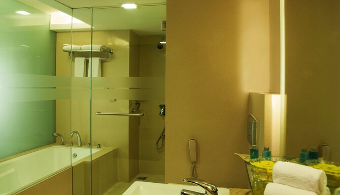 Choose Radisson Blu Hotels in Kharadi Pune | Radisson Hotels