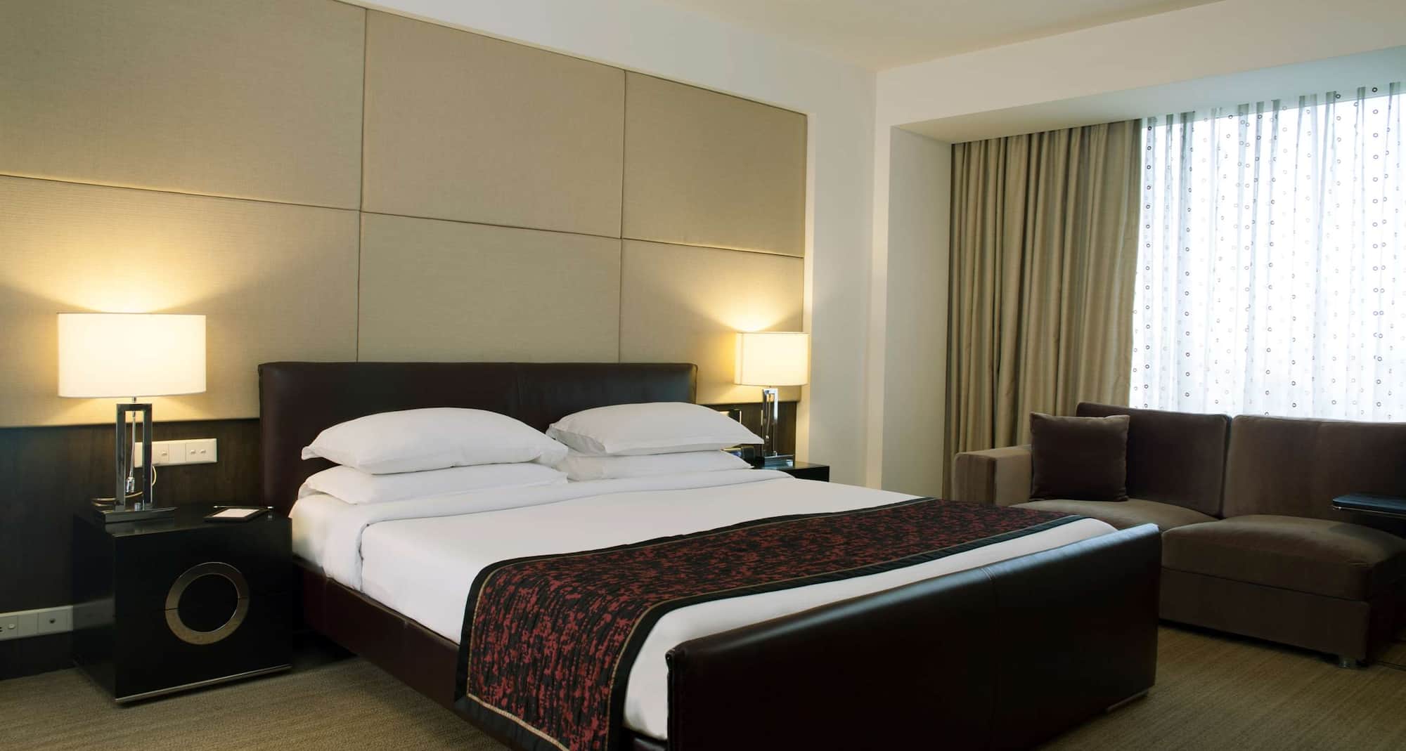 Book Radisson Blu Kharadi Pune Hotel Suites | Radisson Hotels