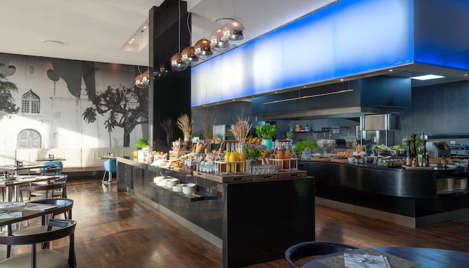 Restaurante e bares em Maputo | Radisson Blu Hotel & Residence