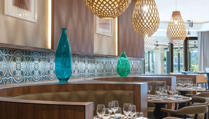 Restaurante e bares em Maputo | Radisson Blu Hotel & Residence