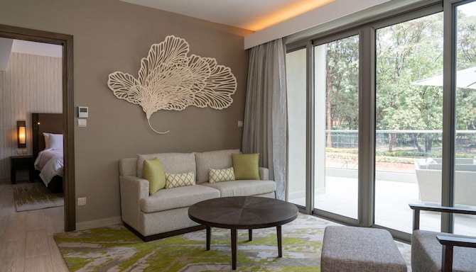 Hotel Rooms in Nairobi | Radisson Blu Hotel, Nairobi Arboretum