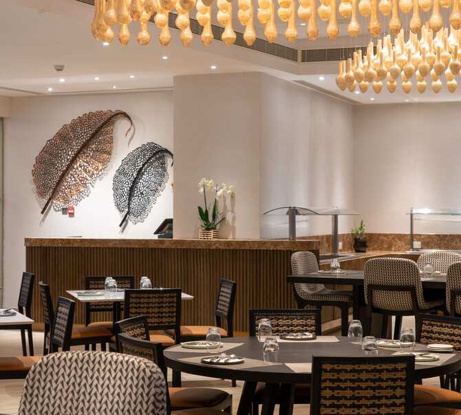 Dine at the only Firelake restaurant in Africa | Radisson Hotels