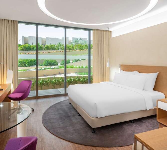 Hotel Rooms & Suites in Riyadh Diplomatic Quarter | Radisson Blu