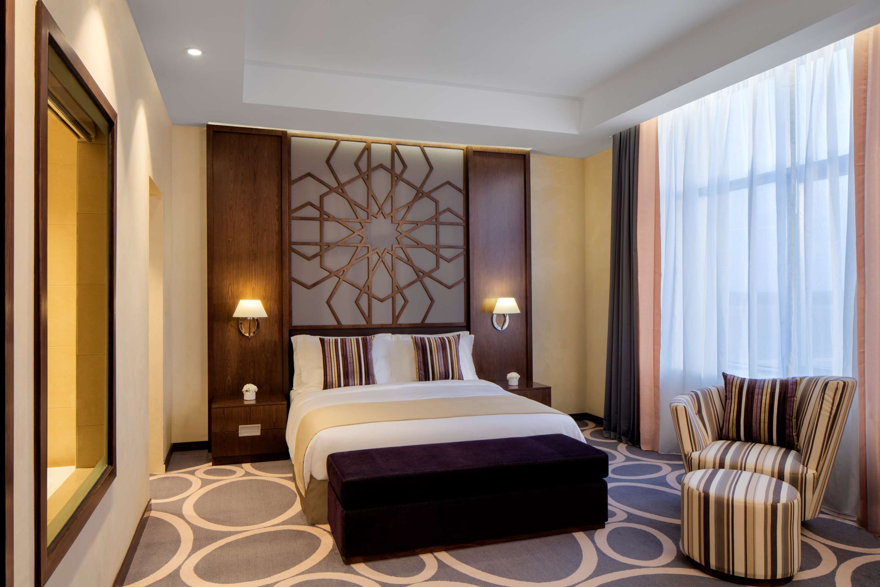 Hotel Rooms & Suites - Radisson Blu Sohar, Al-Zafaran