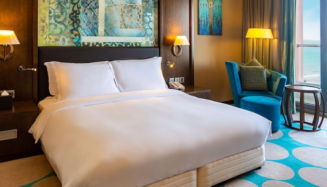 Hotel in Sohar City Center | Radisson Blu Hotel & Resort, Sohar