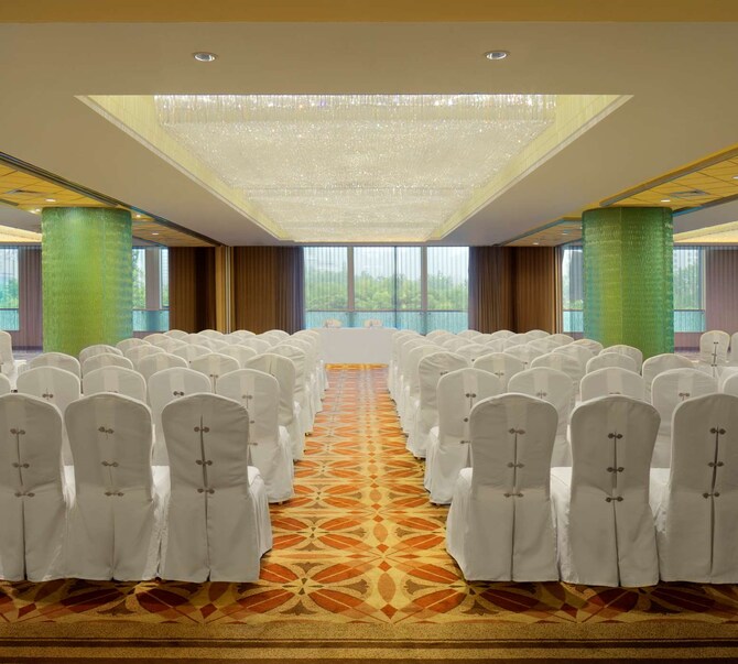 Reserve Event Venues near Nanjing Road | Radisson Blu