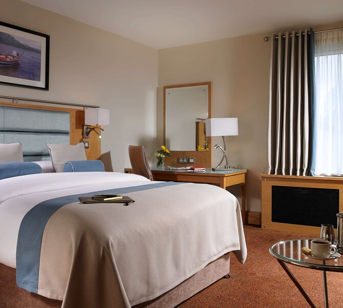 Hotel Rooms & Suites in Limerick | Radisson Blu Hotel & Spa