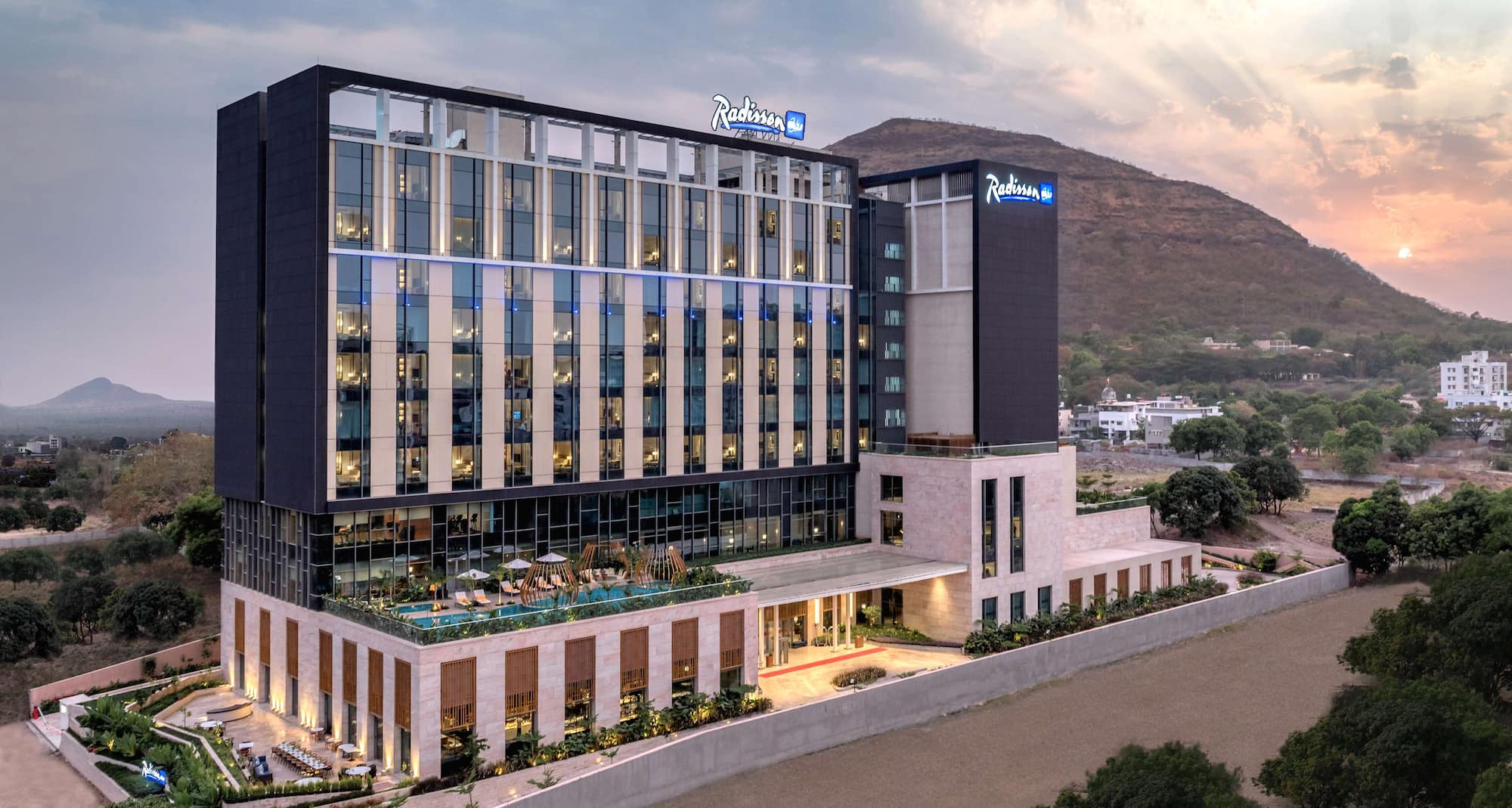 Radisson Blu Hotel & Spa, Nashik | Radisson Hotels