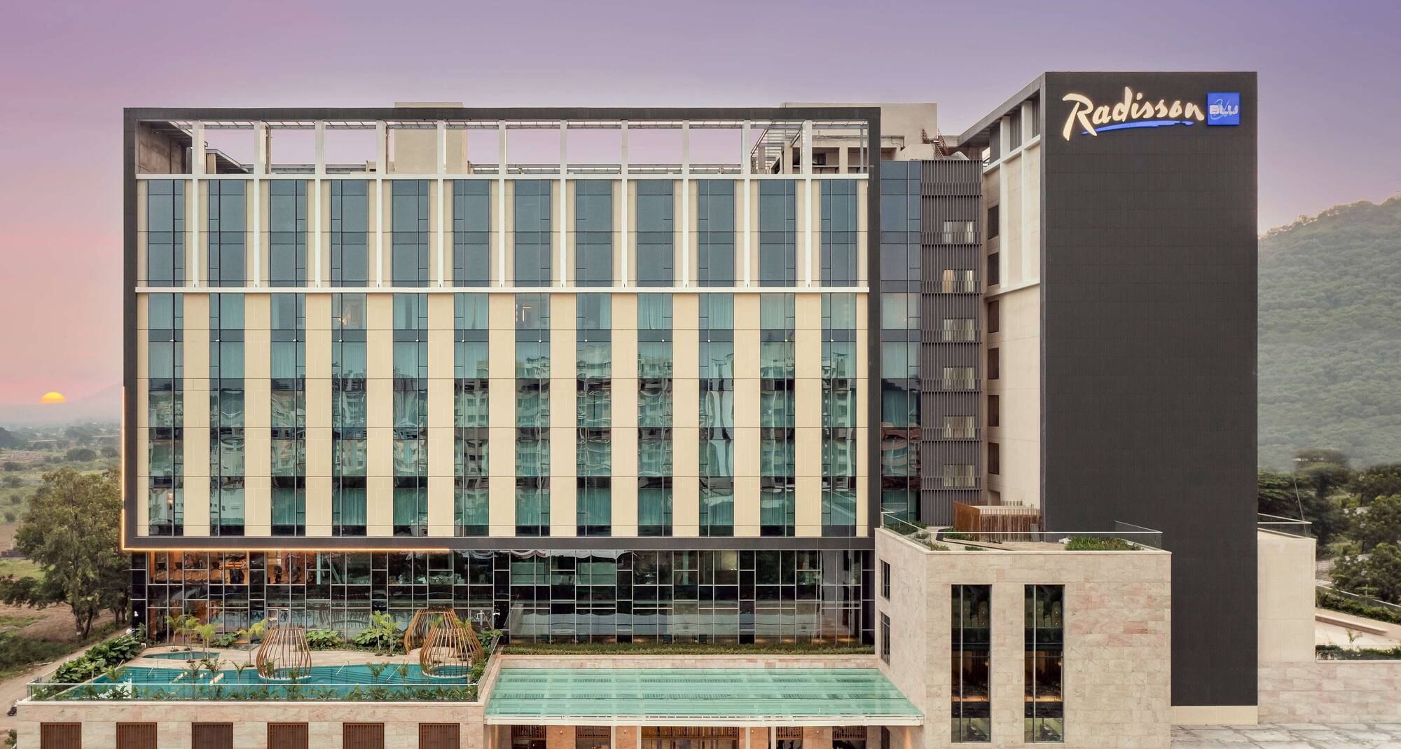 Our Services | Radisson Blu Hotel & Spa, Nashik