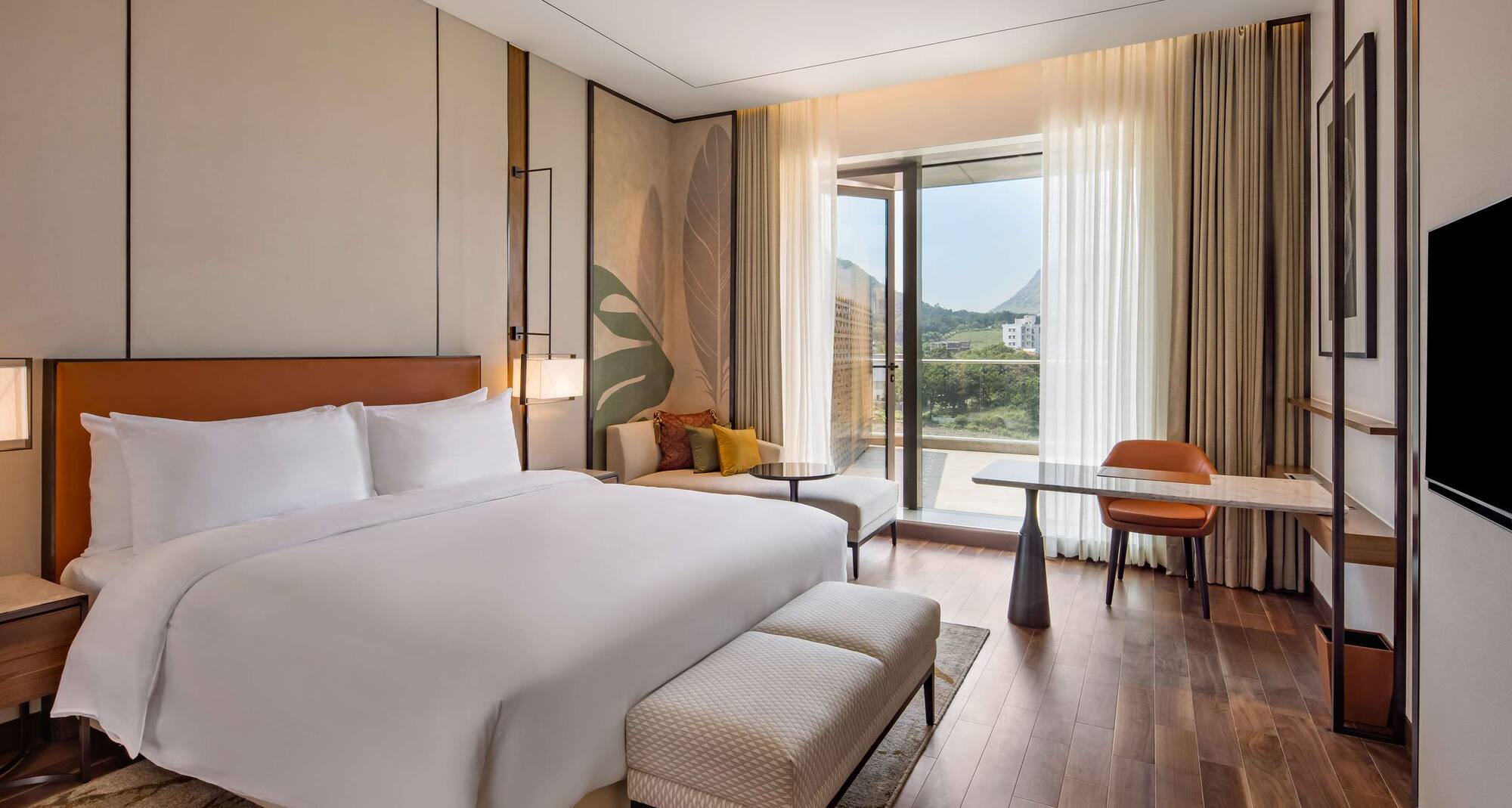 Book an elegant room in Nashik | Radisson Blu Hotel & Spa, Nashik