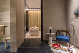 Discover relaxing spa experiences | Radisson Blu Hotel & Spa, Nashik