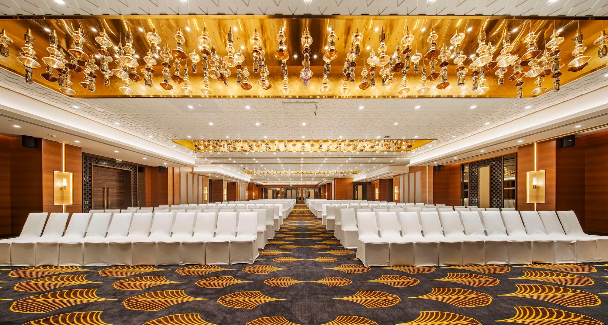 Celebrate an unforgettable wedding in Chennai | Radisson Hotels