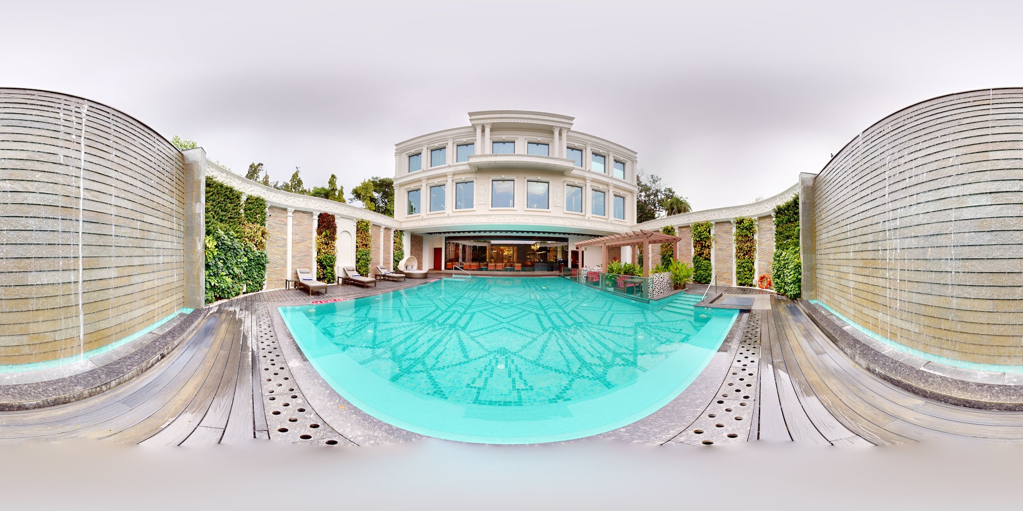 Contact the Radisson Blu Hotel & Suites GRT Chennai | Radisson Hotels ...