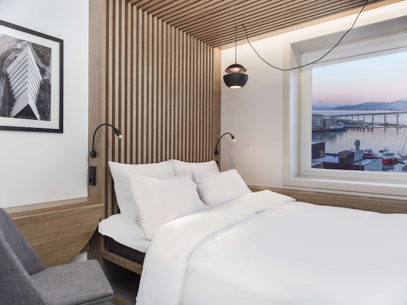 Hotel Rooms & Suites - Radisson Blu, Tromso City Center