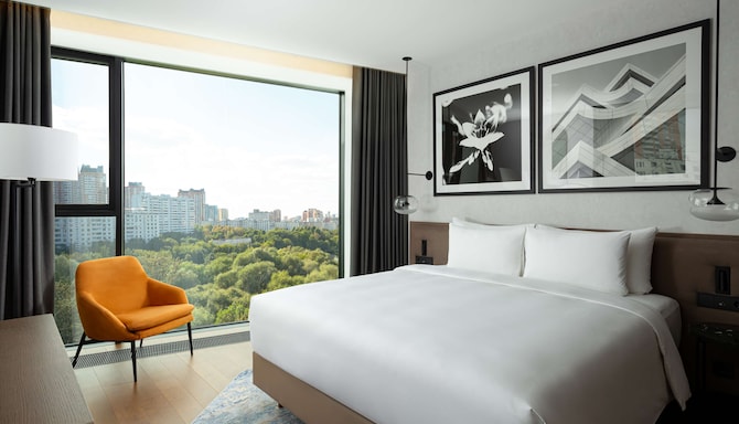Stylish Moscow hotel | Radisson Blu Leninsky Prospect Hotel, Moscow