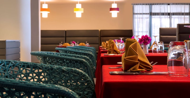 Hotels in Freetown, Lumley Beach | Radisson Blu Mammy Yoko Freetown