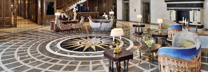 Hotel in Noida sector 18 | Radisson Blu MBD Hotel, Noida