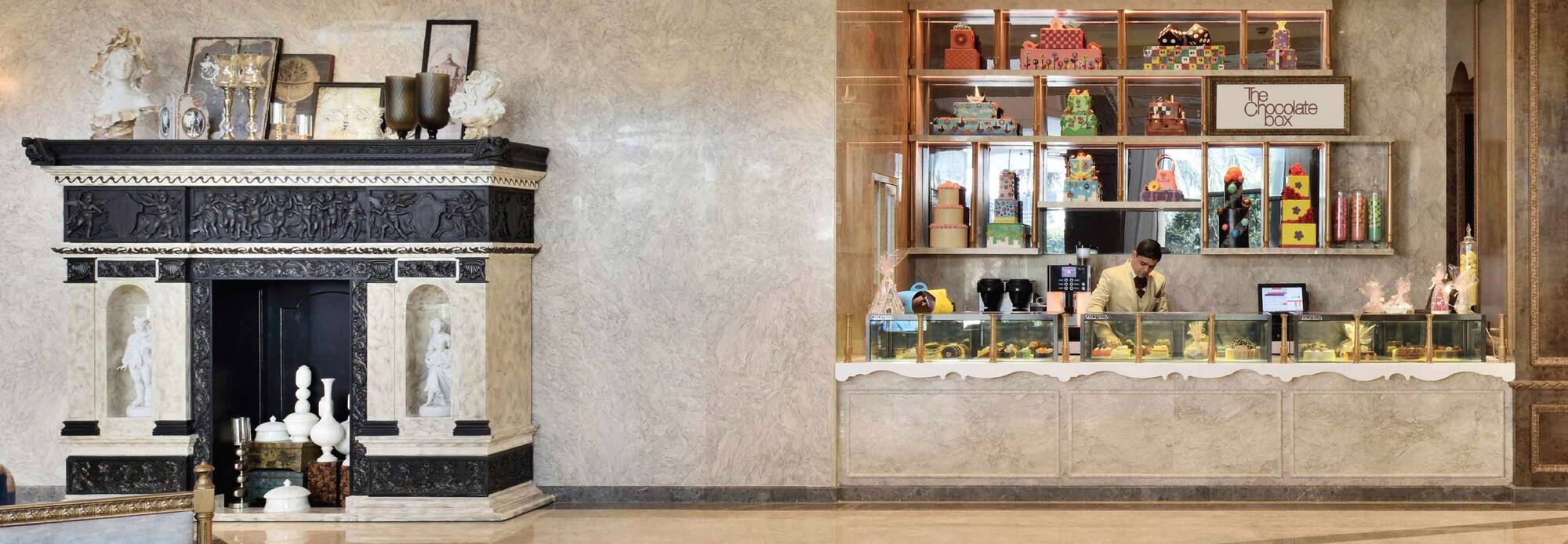 Restaurant in Noida sector 18 | Radisson Hotels