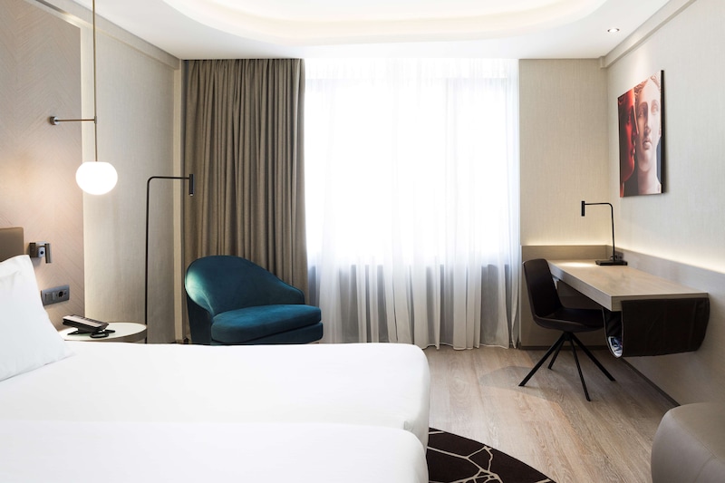 Hotel Rooms & Suites - Radisson Blu Park, Athens City Center
