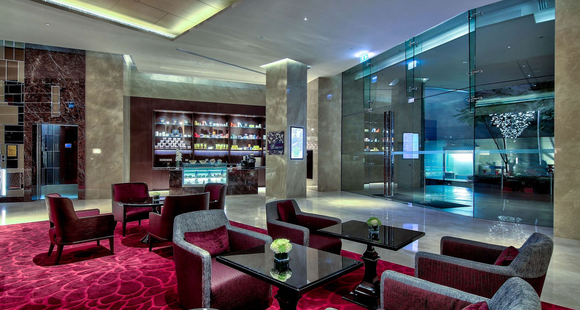 Book Radisson Blu Hotels near Lumpini Park Bangkok | Radisson Hotels