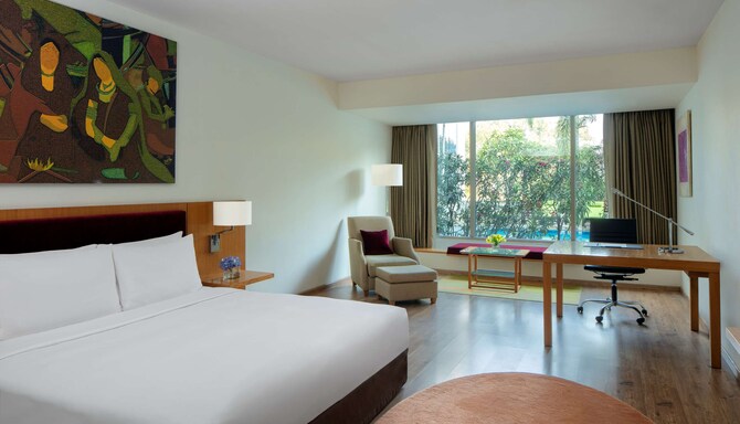 Book Hotel Rooms in Hyderabad | Radisson Blu