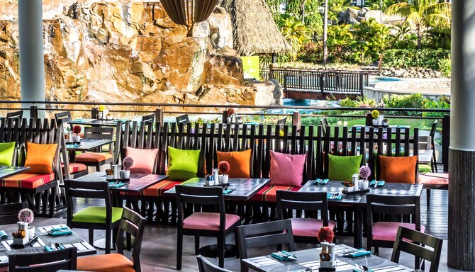 Dine at Denarau Island Restaurants | Radisson Blu