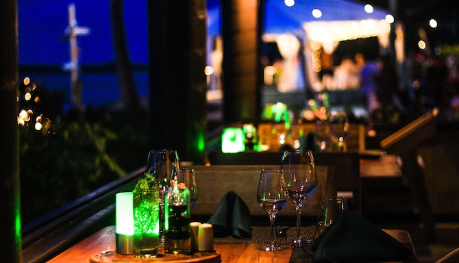 Dine at Denarau Island Restaurants | Radisson Blu