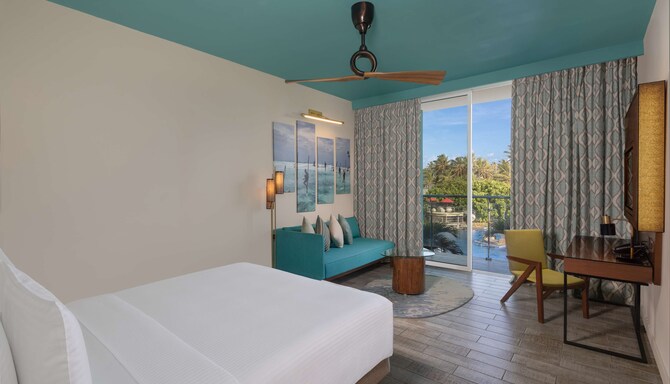 Stylish rooms & suites | Radisson Blu beachfront hotel in Galle