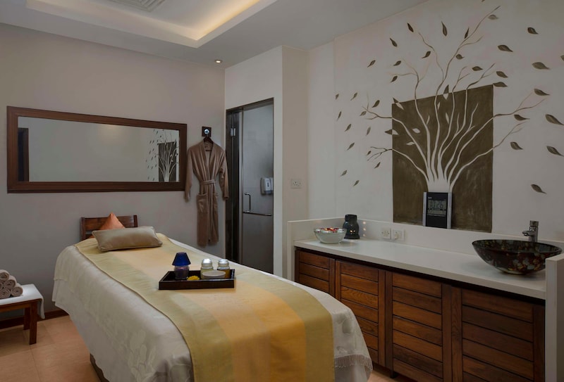 Fitness and wellness | Radisson Blu Resort, Goa Cavelossim Beach