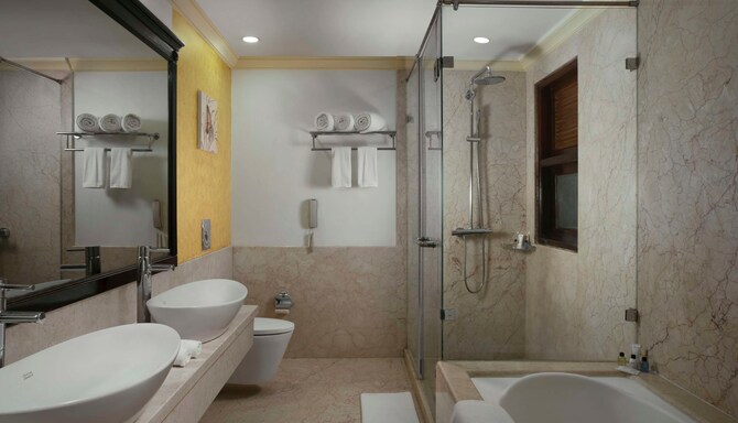 Hotel rooms in Goa Cavelossim Beach | Radisson Blu Resort