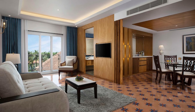 Hotel rooms in Goa Cavelossim Beach | Radisson Blu Resort