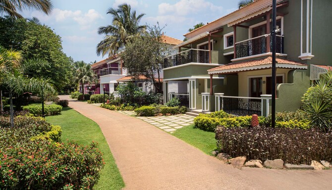 Hotel rooms in Goa Cavelossim Beach | Radisson Blu Resort