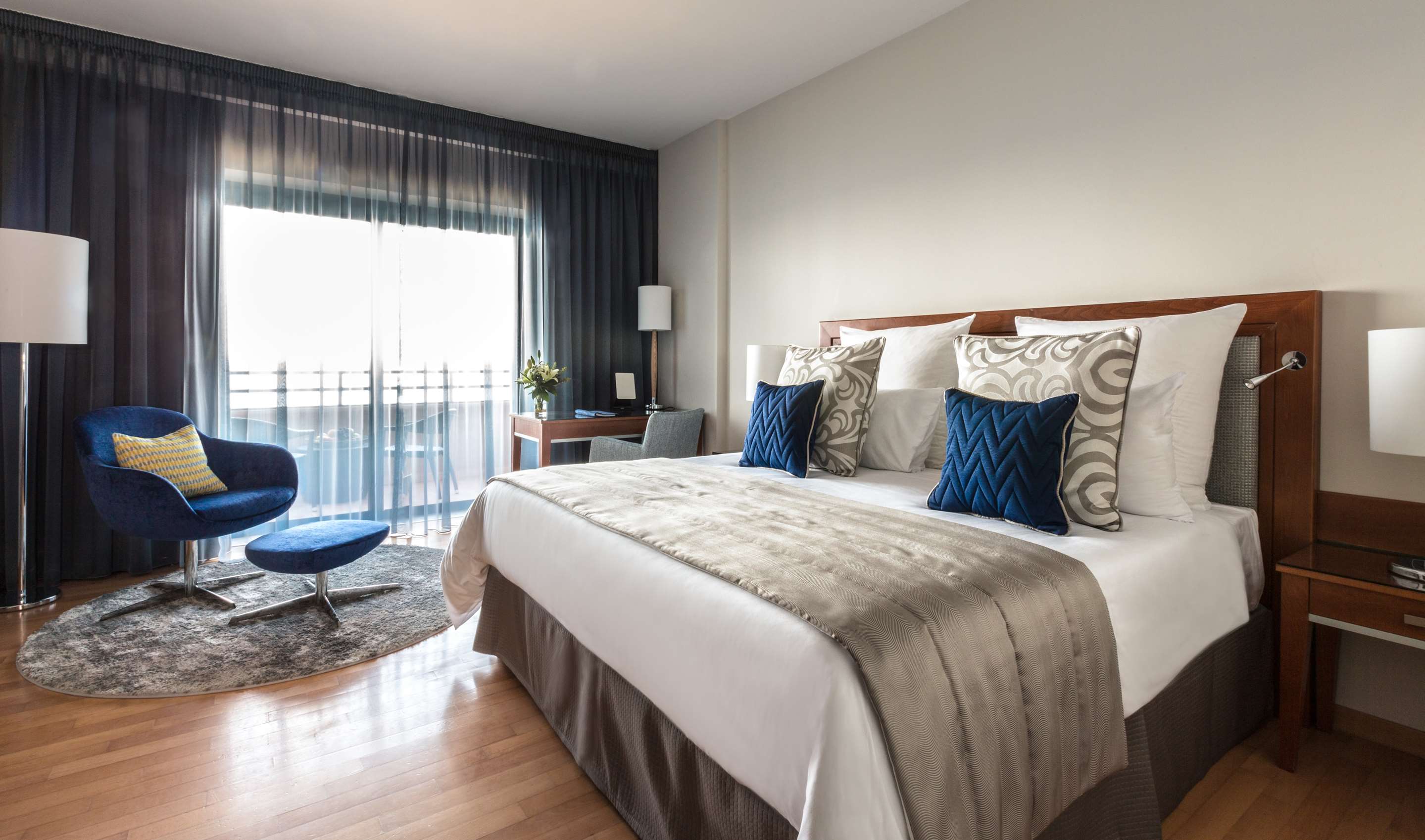 Hotel Rooms & Suites - Radisson Blu Resort, Malta St. Julian’s