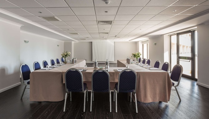 Meeting Rooms & Events in Malta, St. Julian’s - Radisson Blu