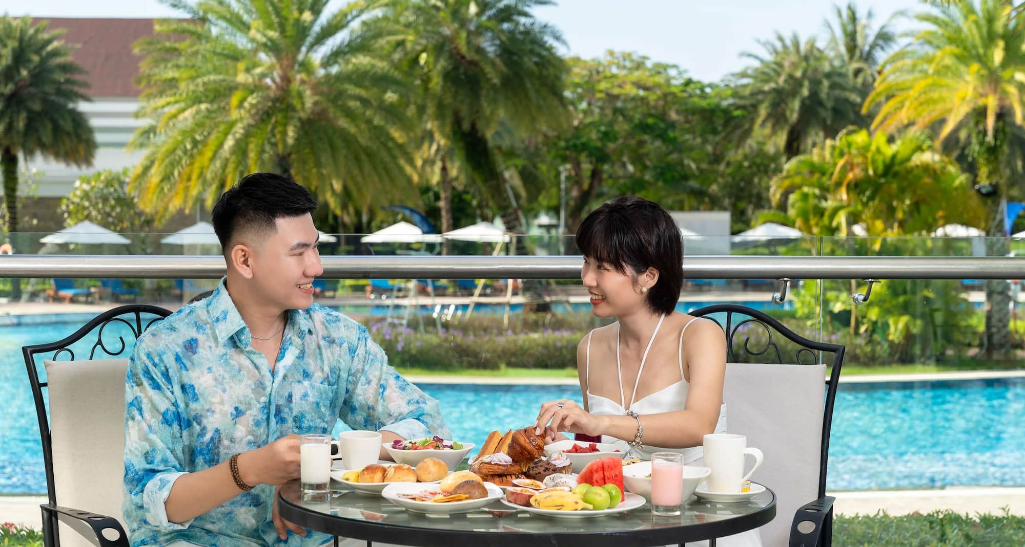 レストラン「フーコック」での食事 | Radisson Blu