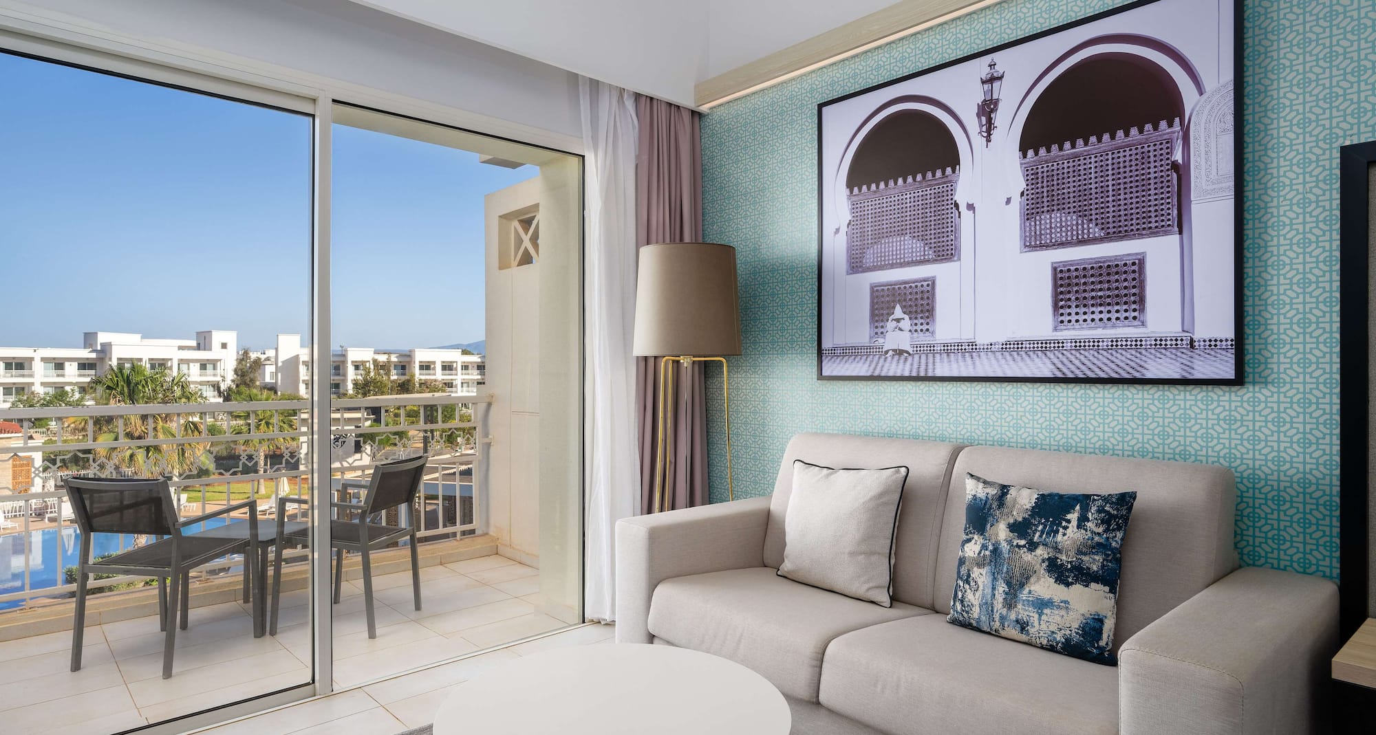 Sunny and spacious rooms and suites in Saïdia Beach | Radisson Hotels