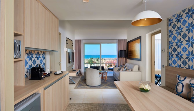 Découvrez le Radisson Blu Resort, Saidia Beach | Radisson Hotels