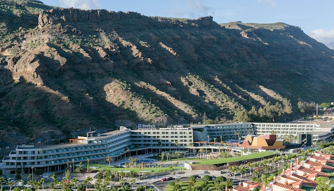 Radisson Blu Resort & Spa, Gran Canaria Mogan Reviews | Radisson Hotels