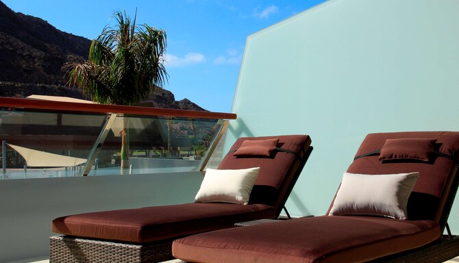 Gran Canaria hotels, rooms in Puerto de Mogan | Radisson Blu Resort