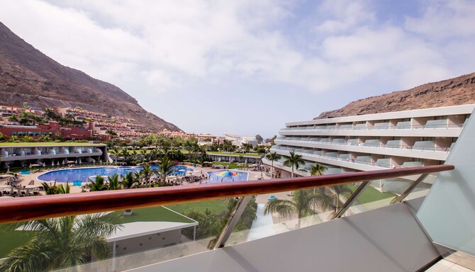Gran Canaria hotels, rooms in Puerto de Mogan | Radisson Blu Resort