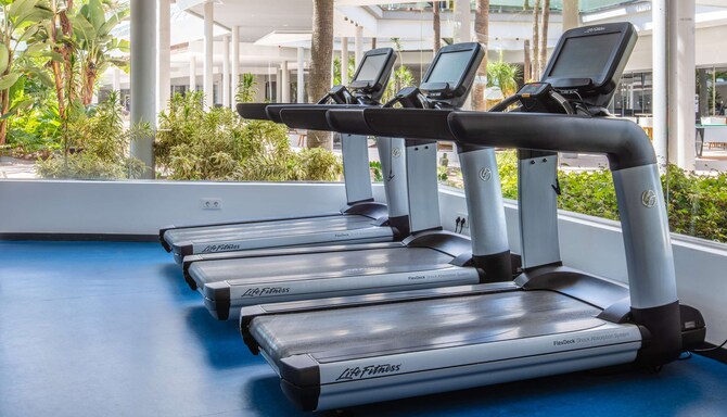 Discover a world of fitness | Radisson Hotels