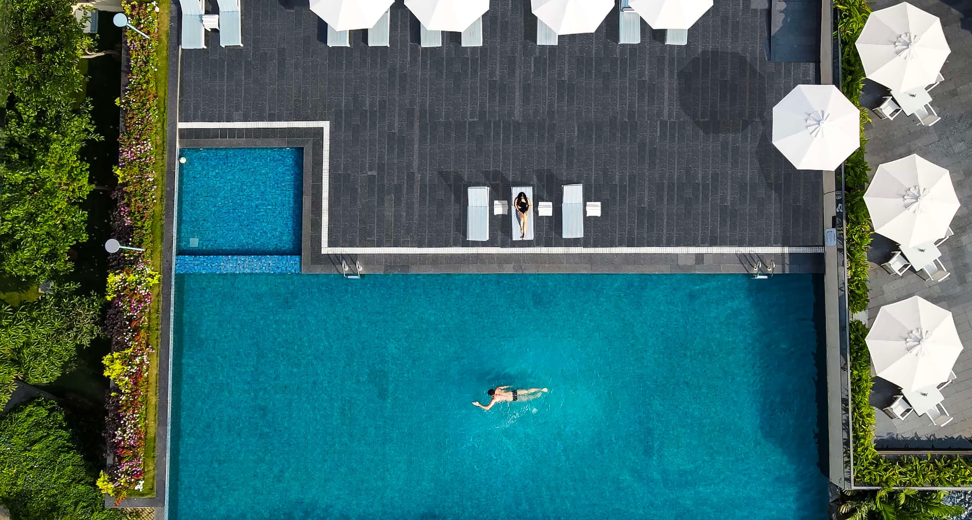 Stay in our bright, spacious rooms with a view | Radisson Blu Hotels