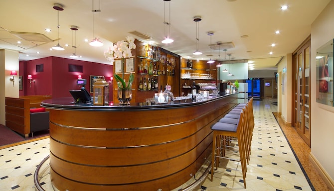 Reserve a Table at Our Riga Restaurant | Radisson Blu